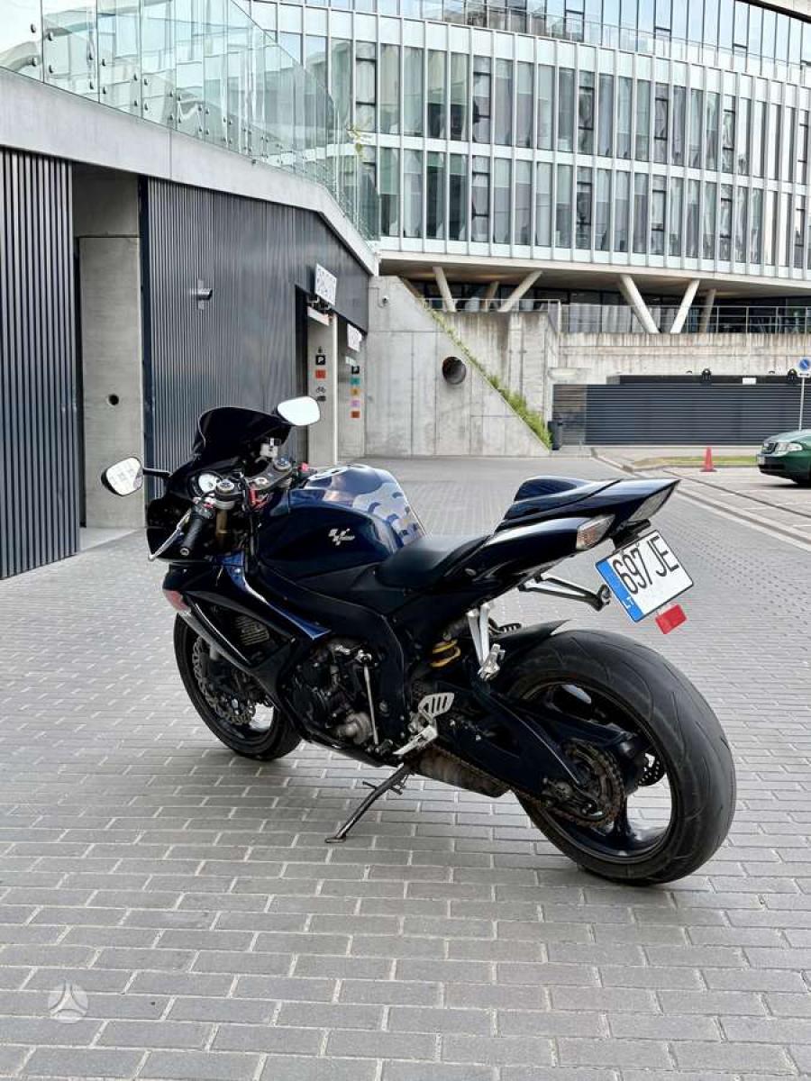 Suzuki GSX-R 2006 in Vilnius, with an engine capacity of 0.60 L and mileage of 70 thousand km for 4000 €, photo 6 on AUTOMOTO.COM.LV