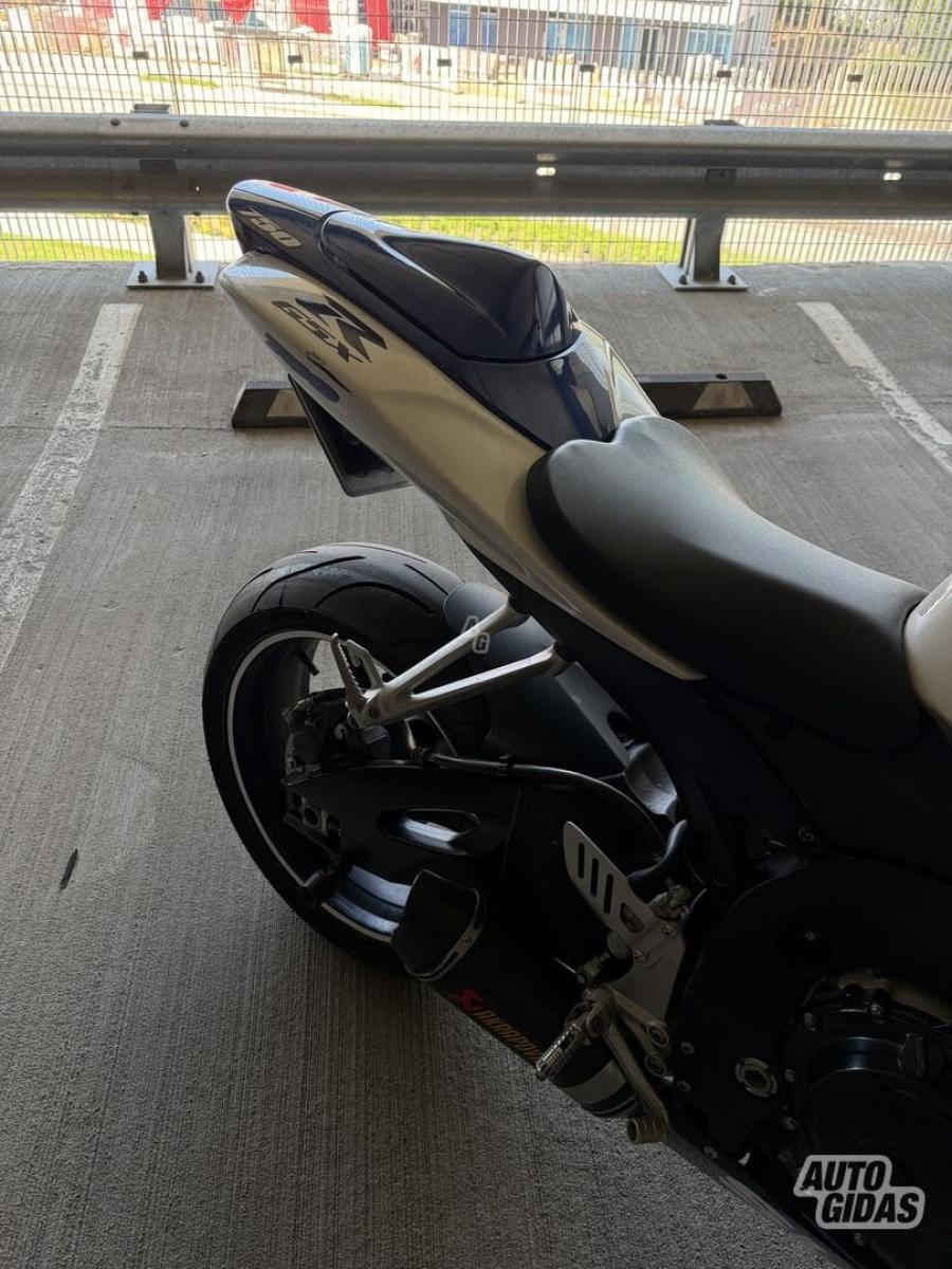 Suzuki GSX-R 2007 in Vilnius, with an engine capacity of 0.75 L and mileage of 0 thousand km for 5000 €, photo 4 on AUTOMOTO.COM.LV
