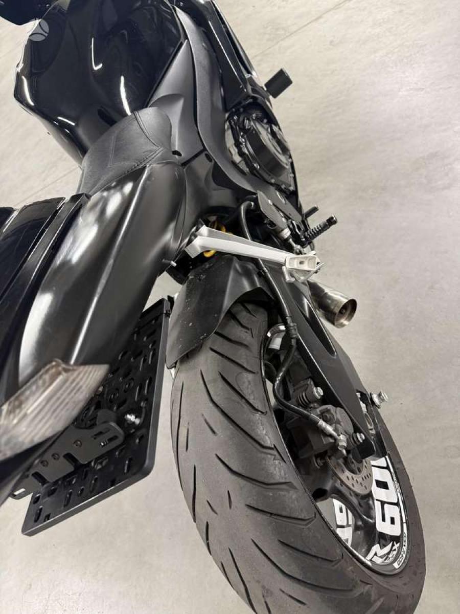 Suzuki GSX-R 2007 Viļņa, ar dzinēja tilpumu 0.00 L un nobraukumu 52 tūkst. km par 4500 €, foto 6 vietnē AUTOMOTO.COM.LV