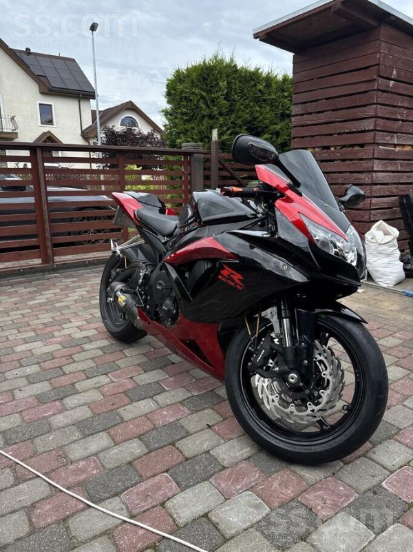 Suzuki GSX-R 2008 Rīga, ar dzinēja tilpumu 0.75 L un nobraukumu 0 tūkst. km par 7500 €, foto 2 vietnē AUTOMOTO.COM.LV