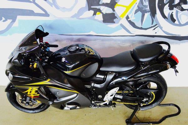 Suzuki GSX-R 2008 in Vilnius, with an engine capacity of 1.30 L and mileage of 23 thousand km for 8400 €, photo 6 on AUTOMOTO.COM.LV