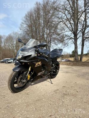 Suzuki GSX-R 2008 in Valmiera, with an engine capacity of 0.60 L and mileage of 0 thousand km for 4000 €, photo 3 on AUTOMOTO.COM.LV