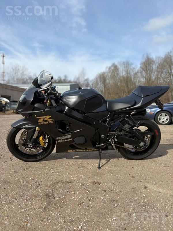 Suzuki GSX-R 2008 in Valmiera, with an engine capacity of 0.60 L and mileage of 0 thousand km for 4000 €, photo 4 on AUTOMOTO.COM.LV