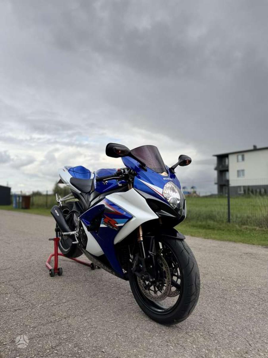 Сузуки GSX-R 2008 в Каунас, объемом двигателя 1.00 л и пробегом 40 тыс. км за 6500 €, фото 1 на AUTOMOTO.COM.LV