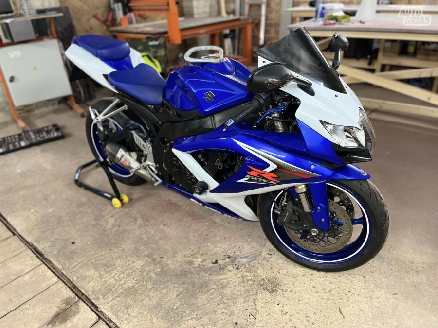 Suzuki GSX-R 2008 in Marijampole, with an engine capacity of 0.60 L and mileage of 30 thousand km for 5200 €, photo 4 on AUTOMOTO.COM.LV