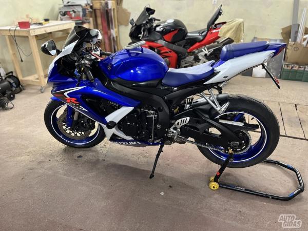 Suzuki GSX-R 2008 in Marijampole, with an engine capacity of 0.60 L and mileage of 30 thousand km for 5200 €, photo 8 on AUTOMOTO.COM.LV