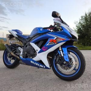 Сузуки GSX-R 2009 в Резекне, объемом двигателя 0.60 л и пробегом 0 тыс. км за 6300 €, фото 3 на AUTOMOTO.COM.LV