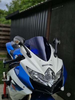 Сузуки GSX-R 2009 в Мажейкяй, объемом двигателя 0.60 л и пробегом 43 тыс. км за 4650 €, фото 14 на AUTOMOTO.COM.LV