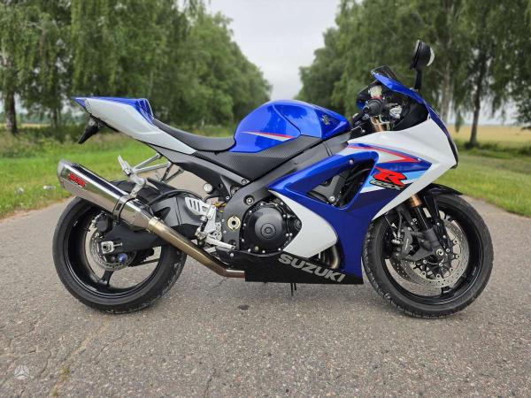 Сузуки GSX-R 2009 в Радвилишкис, объемом двигателя 1.00 л и пробегом 19 тыс. км за 6400 €, фото 2 на AUTOMOTO.COM.LV
