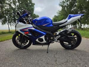 Suzuki GSX-R 2009 in Radviliskis, with an engine capacity of 1.00 L and mileage of 19 thousand km for 6400 €, photo 5 on AUTOMOTO.COM.LV