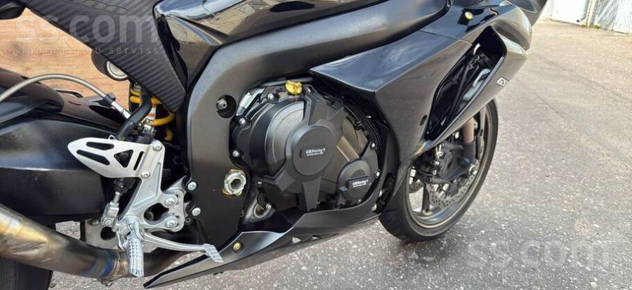 Suzuki GSX-R 2010 in Riga, with an engine capacity of 1.00 L and mileage of 0 thousand km for 6200 €, photo 9 on AUTOMOTO.COM.LV