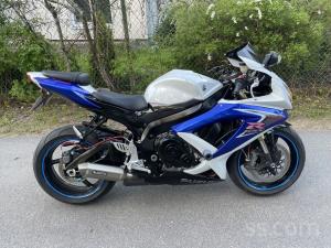 Suzuki GSX-R 2011 Rīga, ar dzinēja tilpumu 0.60 L un nobraukumu 0 tūkst. km par 5400 €, foto 2 vietnē AUTOMOTO.COM.LV