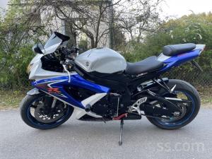 Suzuki GSX-R 2011 Rīga, ar dzinēja tilpumu 0.60 L un nobraukumu 0 tūkst. km par 5400 €, foto 3 vietnē AUTOMOTO.COM.LV