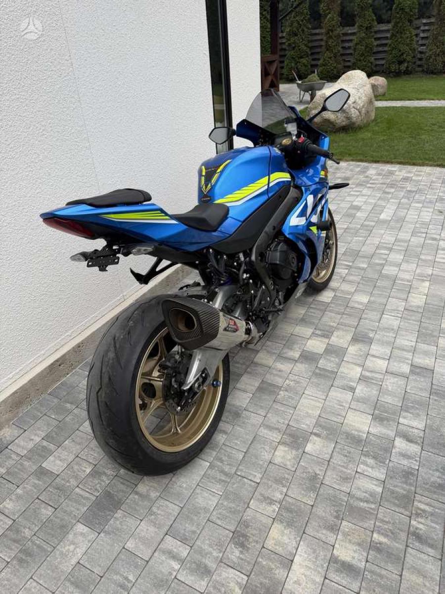 Сузуки GSX-R 2017 в Каунас, объемом двигателя 1.00 л и пробегом 13 тыс. км за 10650 €, фото 3 на AUTOMOTO.COM.LV