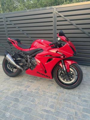 Suzuki GSX-R 2017 Kauņa, ar dzinēja tilpumu 1.00 L un nobraukumu 7 tūkst. km par 10250 €, foto 9 vietnē AUTOMOTO.COM.LV