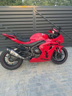 Suzuki GSX-R 2017 Kauņa, ar dzinēja tilpumu 1.00 L un nobraukumu 7 tūkst. km par 10250 €, foto 12 vietnē AUTOMOTO.COM.LV