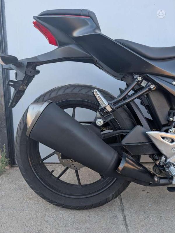 Сузуки GSX-R 2018 в Таураге, объемом двигателя 0.00 л и пробегом 25 тыс. км за 2500 €, фото 7 на AUTOMOTO.COM.LV