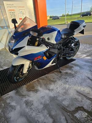 Suzuki GSX-R 2020 Viļņa, ar dzinēja tilpumu 0.75 L un nobraukumu 7 tūkst. km par 7999 €, foto 6 vietnē AUTOMOTO.COM.LV
