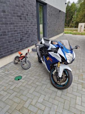 Suzuki GSX-R 2020 Viļņa, ar dzinēja tilpumu 0.75 L un nobraukumu 7 tūkst. km par 7999 €, foto 7 vietnē AUTOMOTO.COM.LV