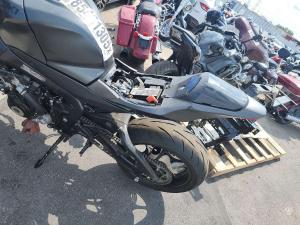 Сузуки GSX-R 2021 в Клайпеда, объемом двигателя 1.00 л и пробегом 16 тыс. км за 4750 €, фото 10 на AUTOMOTO.COM.LV
