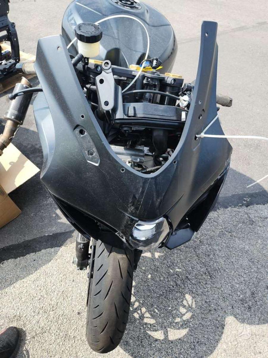 Сузуки GSX-R 2021 в Клайпеда, объемом двигателя 1.00 л и пробегом 16 тыс. км за 4750 €, фото 17 на AUTOMOTO.COM.LV