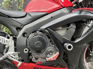 Sarkans Suzuki GSX-R 2006 Klaipėda, ar dzinēja tilpumu 0.75 L un nobraukumu 39 tūkst. km par 4500 €, foto 12 vietnē AUTOMOTO.COM.LV