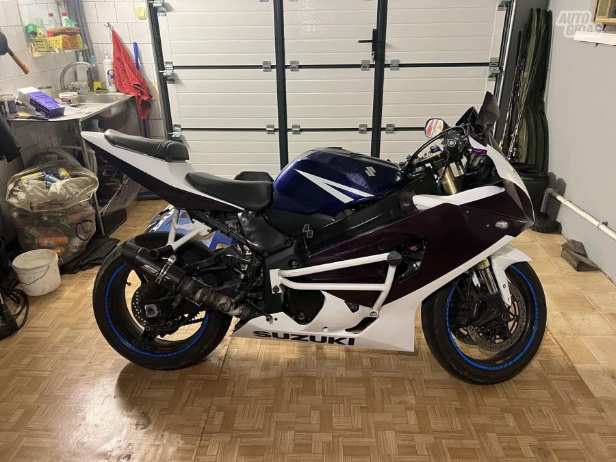 Violets Suzuki GSX-R 2004 Plungė, ar dzinēja tilpumu 0.60 L un nobraukumu 44 tūkst. km par 2400 €, foto 2 vietnē AUTOMOTO.COM.LV