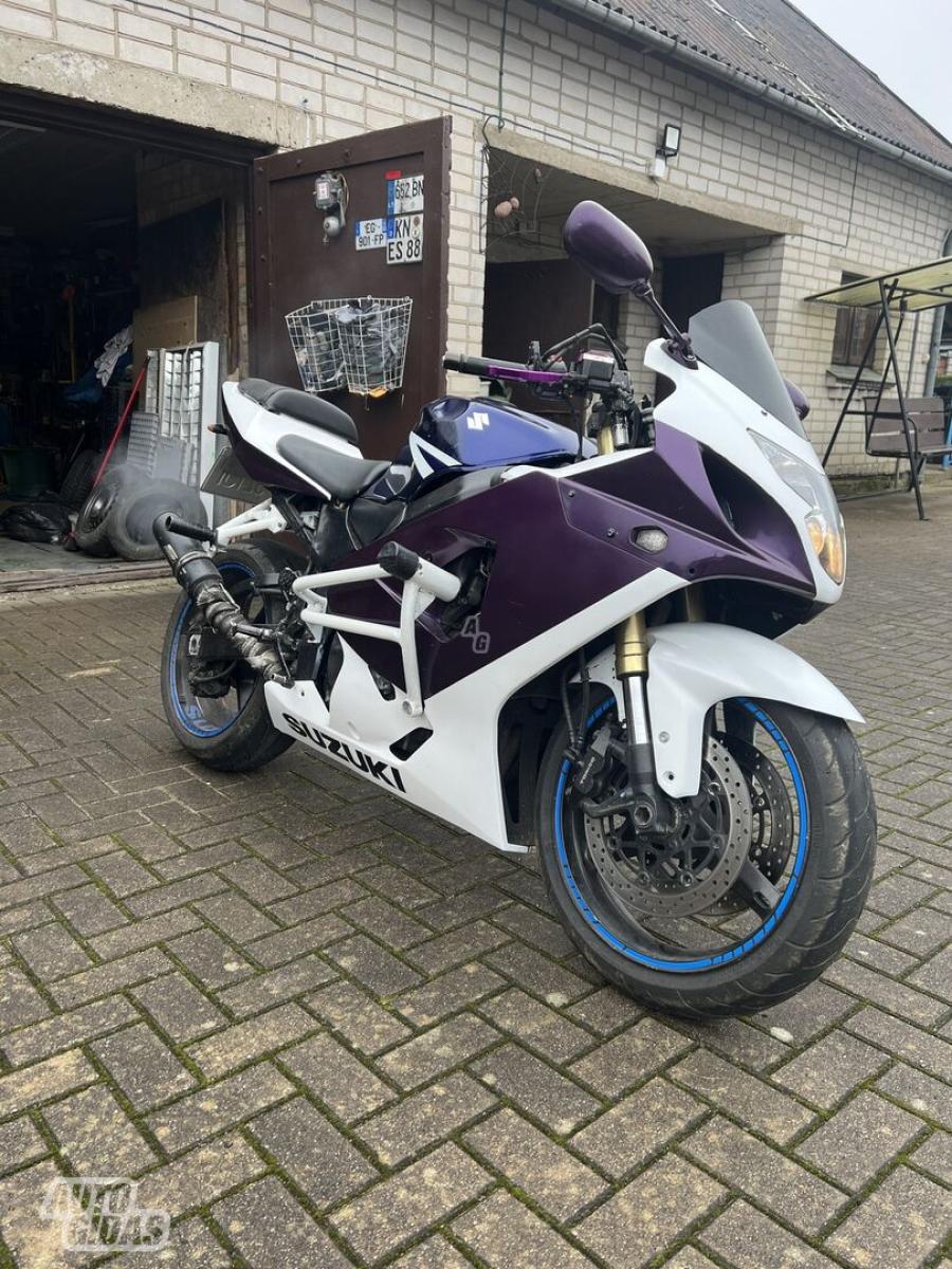 Violets Suzuki GSX-R 2004 Plungė, ar dzinēja tilpumu 0.60 L un nobraukumu 44 tūkst. km par 2400 €, foto 14 vietnē AUTOMOTO.COM.LV