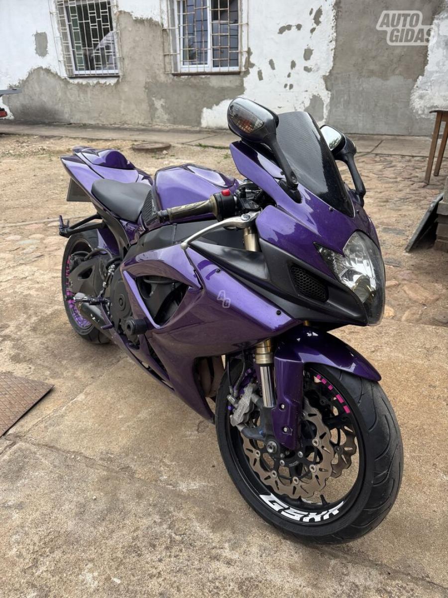 Фиолетовый Сузуки GSX-R 2008 в Науйойи-Акмяне, объемом двигателя 0.60 л и пробегом 54 тыс. км за 4299 €, фото 3 на AUTOMOTO.COM.LV
