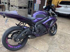 Фиолетовый Сузуки GSX-R 2008 в Науйойи-Акмяне, объемом двигателя 0.60 л и пробегом 54 тыс. км за 4299 €, фото 4 на AUTOMOTO.COM.LV