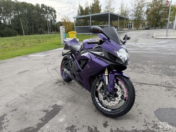 Violets Suzuki GSX-R 2008 Naujoji Akmenė, ar dzinēja tilpumu 0.60 L un nobraukumu 54 tūkst. km par 3799 €, foto 1 vietnē AUTOMOTO.COM.LV