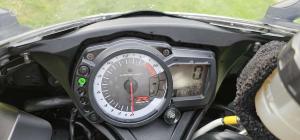 White Suzuki GSX-R 2009 in Kaisiadorys, with an engine capacity of 0.75 L and mileage of 45 thousand km for 6000 €, photo 8 on AUTOMOTO.COM.LV