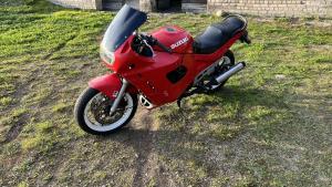 Красный Сузуки GSX 1991 в Мариямполе, объемом двигателя 0.60 л и пробегом 80 тыс. км за 800 €, фото 5 на AUTOMOTO.COM.LV