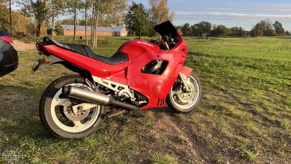 Sarkans Suzuki GSX 1991 Marijampole, ar dzinēja tilpumu 0.60 L un nobraukumu 80 tūkst. km par 800 €, foto 8 vietnē AUTOMOTO.COM.LV