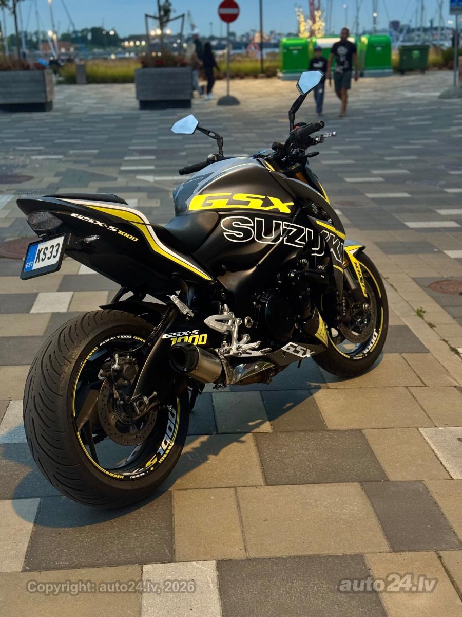Черный Сузуки GSX-S 1000 2016 в Таллин, объемом двигателя 1.00 л и пробегом 21 тыс. км за 6900 €, фото 1 на AUTOMOTO.COM.LV