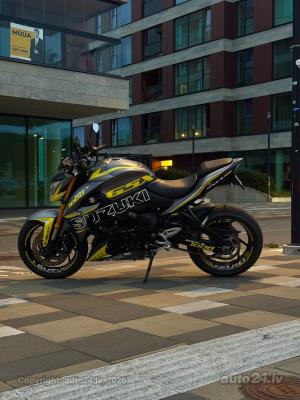 Черный Сузуки GSX-S 1000 2016 в Таллин, объемом двигателя 1.00 л и пробегом 21 тыс. км за 6900 €, фото 3 на AUTOMOTO.COM.LV