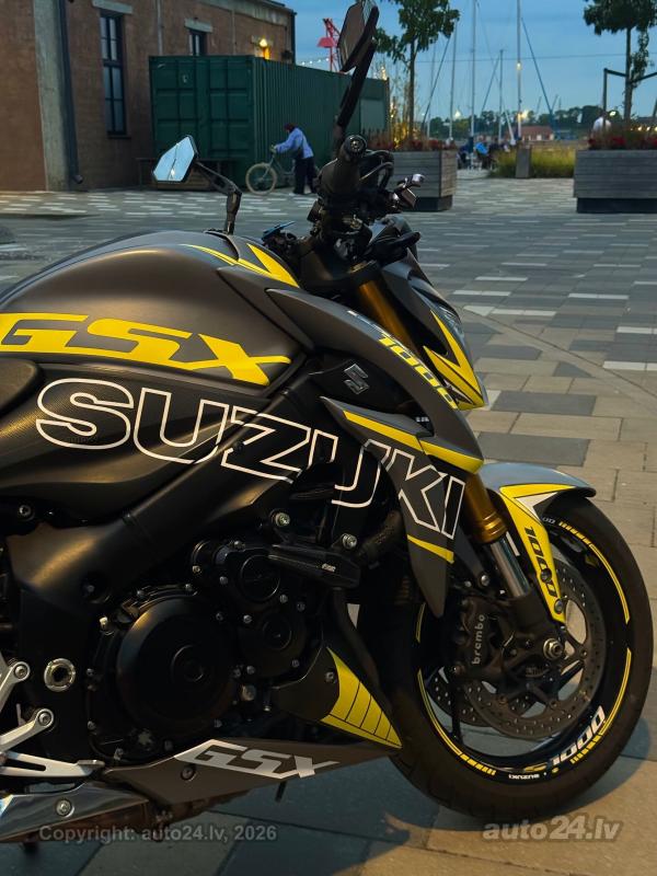 Suzuki GSX-S 1000 2016 Tallina vietnē Melns Suzuki GSX-S 1000 2016 Tallina, ar dzinēja tilpumu 1.00 L un nobraukumu 21 tūkst. km par 6900 €, foto 5 vietnē AUTOMOTO.COM.LV