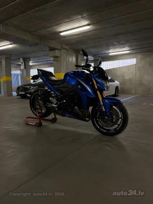 Blue Suzuki GSX-S 1000 2016 in Tallinn, with an engine capacity of 1.00 L and mileage of 40 thousand km for 6990 €, photo 3 on AUTOMOTO.COM.LV