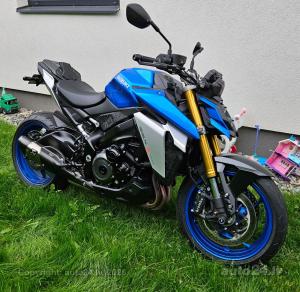 Синий Сузуки GSX-S 1000 2023 в Таллин, объемом двигателя 1.00 л и пробегом 4 тыс. км за 8500 €, фото  на AUTOMOTO.COM.LV
