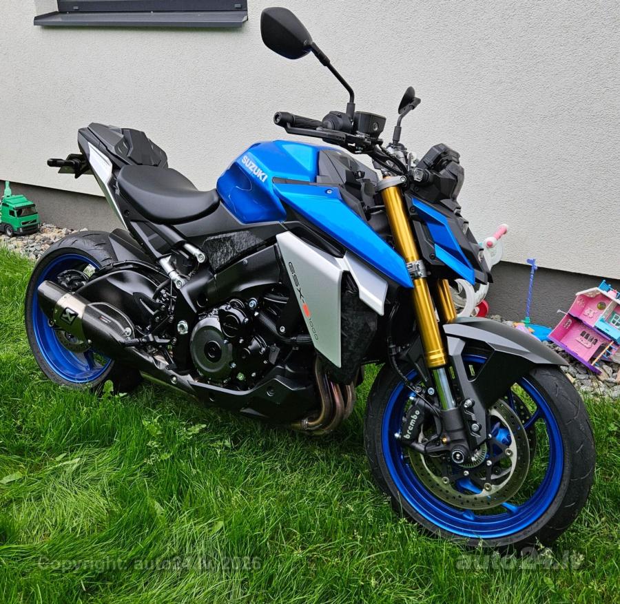 Синий Сузуки GSX-S 1000 2023 в Таллин, объемом двигателя 1.00 л и пробегом 4 тыс. км за 8500 €, фото 1 на AUTOMOTO.COM.LV