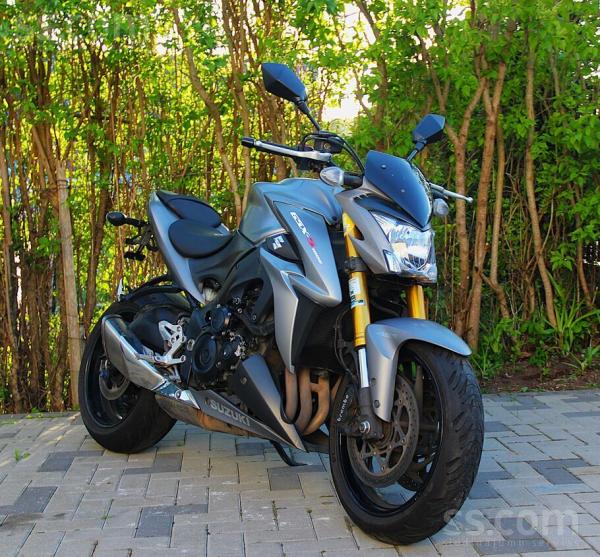 Suzuki GSX-S 1000 2015 in Tukums, with an engine capacity of 1.00 L and mileage of 0 thousand km for 6500 €, photo 1 on AUTOMOTO.COM.LV