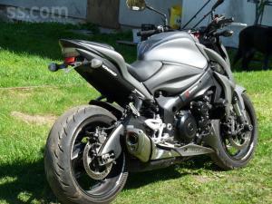 Suzuki GSX-S 1000 2016 in Riga, with an engine capacity of 1.00 L and mileage of 0 thousand km for 6999 €, photo 7 on AUTOMOTO.COM.LV