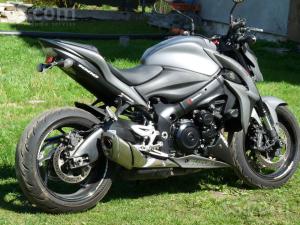 Suzuki GSX-S 1000 2016 in Riga, with an engine capacity of 1.00 L and mileage of 0 thousand km for 6999 €, photo 8 on AUTOMOTO.COM.LV
