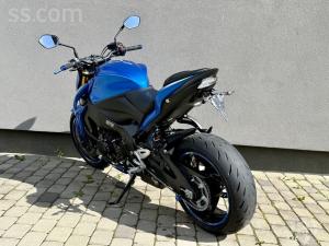 Suzuki GSX-S 1000 2016 in Riga, with an engine capacity of 1.00 L and mileage of 0 thousand km for 6200 €, photo 4 on AUTOMOTO.COM.LV