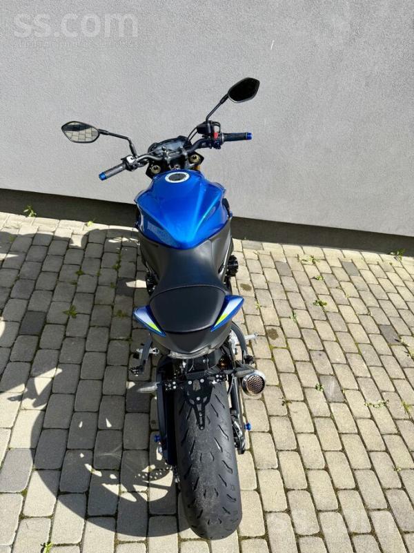 Suzuki GSX-S 1000 2016 in Riga, with an engine capacity of 1.00 L and mileage of 0 thousand km for 6200 €, photo 4 on AUTOMOTO.COM.LV