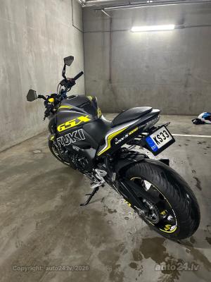Сузуки GSX-S 1000 2016 в Таллин, объемом двигателя 1.00 л и пробегом 19 тыс. км за 7600 €, фото 4 на AUTOMOTO.COM.LV