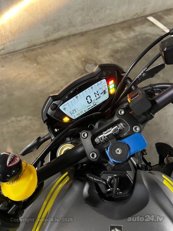 Suzuki GSX-S 1000 2016 in Tallinn, with an engine capacity of 1.00 L and mileage of 19 thousand km for 7600 €, photo 9 on AUTOMOTO.COM.LV