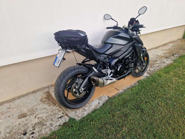 Черный Сузуки GSX-S 2022 в Кедайняй, объемом двигателя 1.00 л и пробегом 11 тыс. км за 7250 €, фото 4 на AUTOMOTO.COM.LV