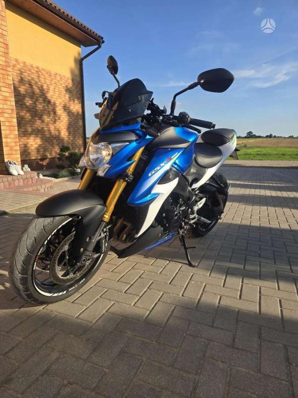 Blue Suzuki GSX-S 2015 in Skuodas, with an engine capacity of 1.00 L and mileage of 32 thousand km for 6000 €, photo 2 on AUTOMOTO.COM.LV