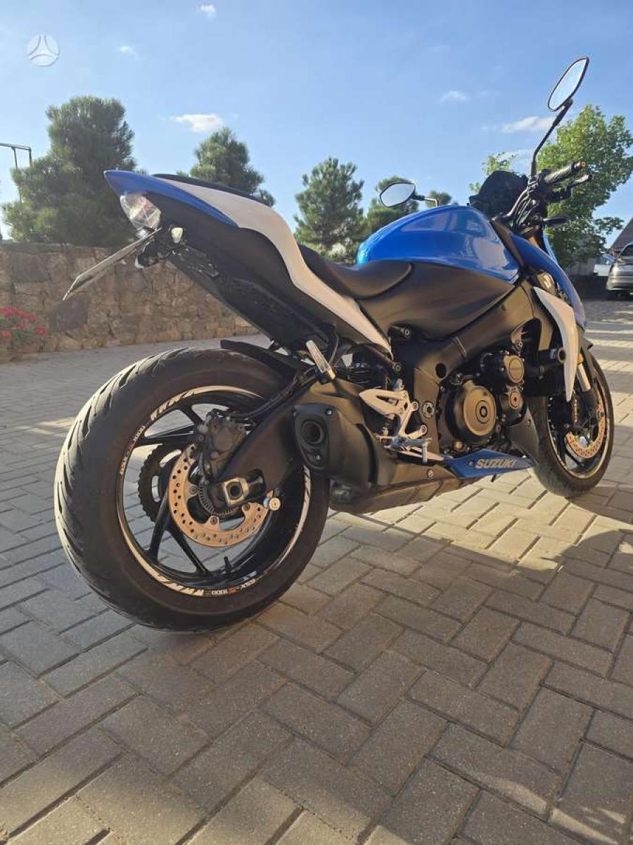 Blue Suzuki GSX-S 2015 in Skuodas, with an engine capacity of 1.00 L and mileage of 32 thousand km for 6000 €, photo 7 on AUTOMOTO.COM.LV